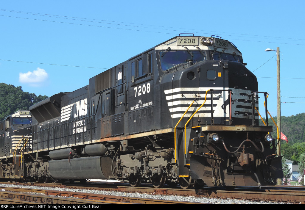 NS 7208 (1)